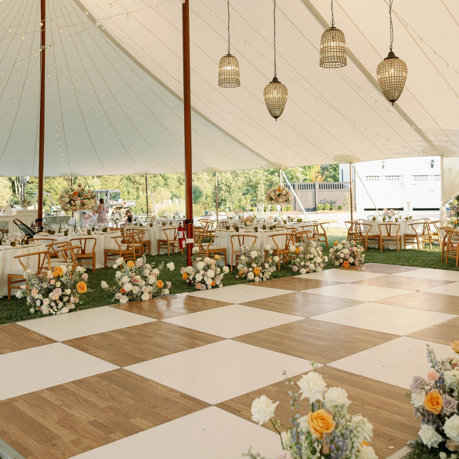 Plank Dance Floor - Party Reflections, Inc.